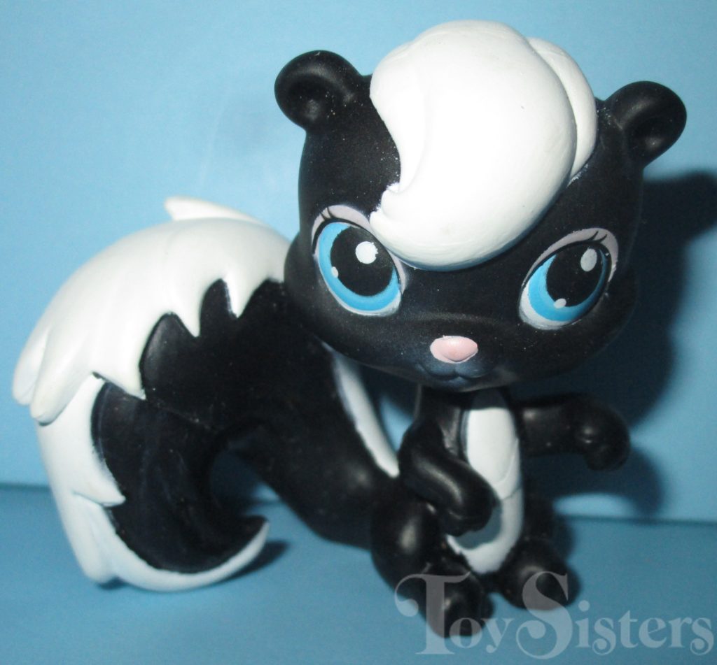 Squirrel Skunk - Toy Sisters