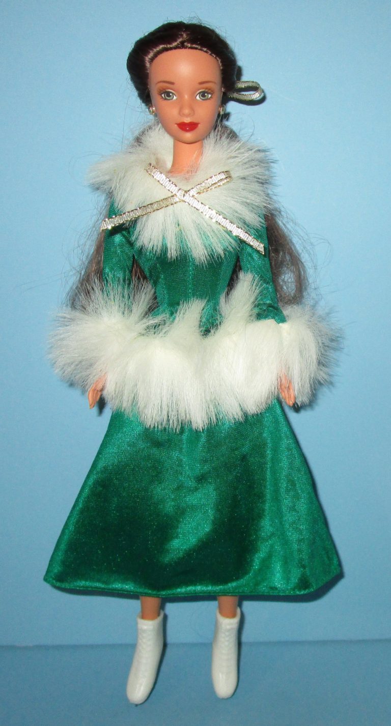 Disney Doll Beauty and the Beast Enchanted Christmas Belle - Toy Sisters