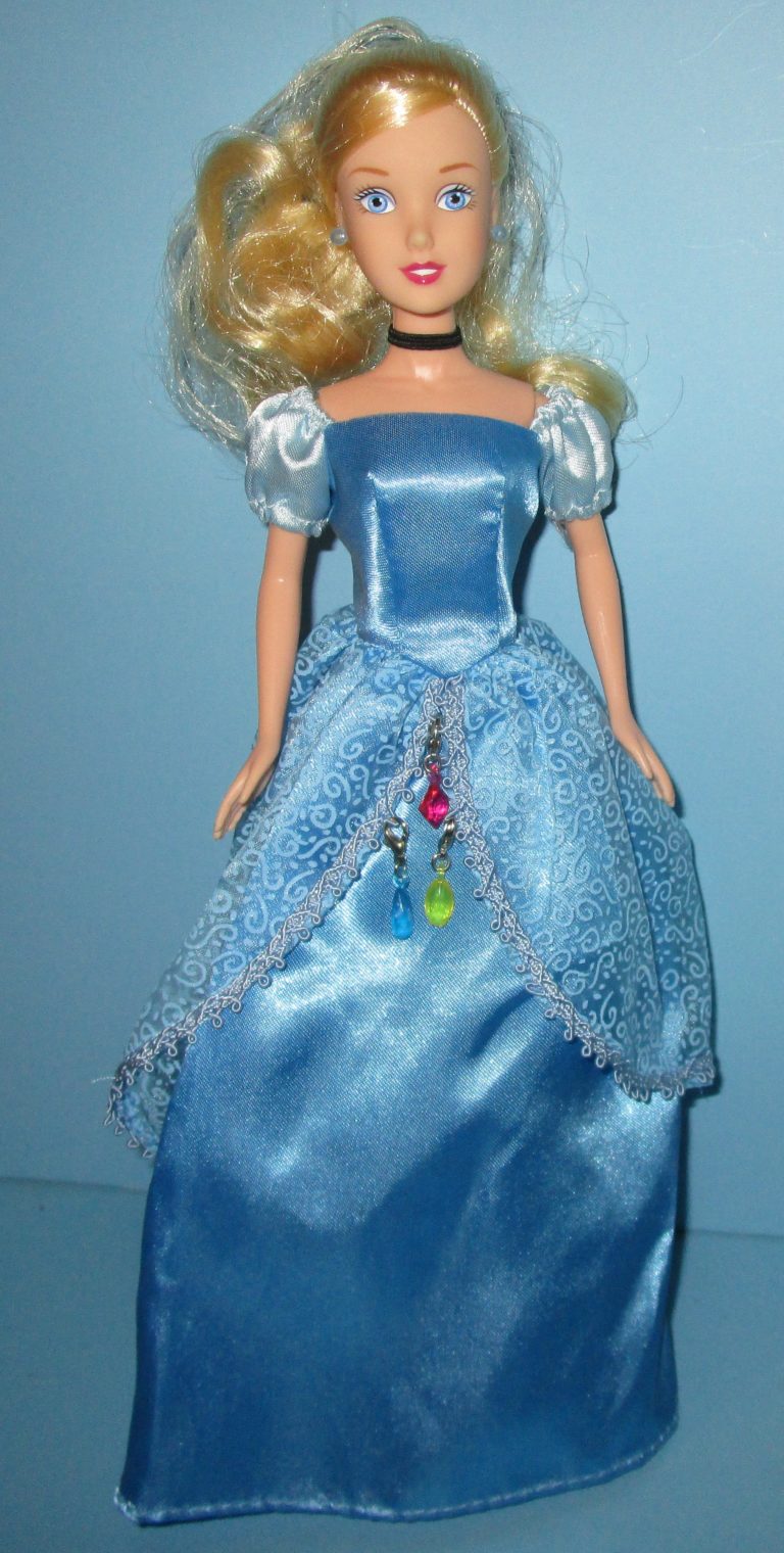 Disney Dolls Cinderella Simba Charm - Toy Sisters