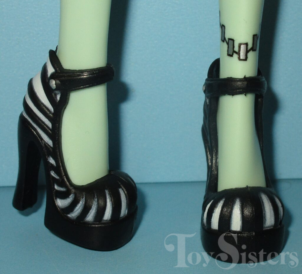Monster High Signature/Original Frankie Stein (2010/2013/2015/2022/2024 ...