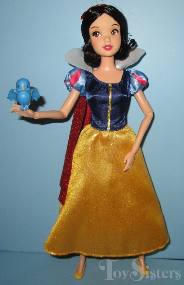 Disney Store Snow White and the Seven Dwarfs Doll 2017 Release 9 - Toy ...