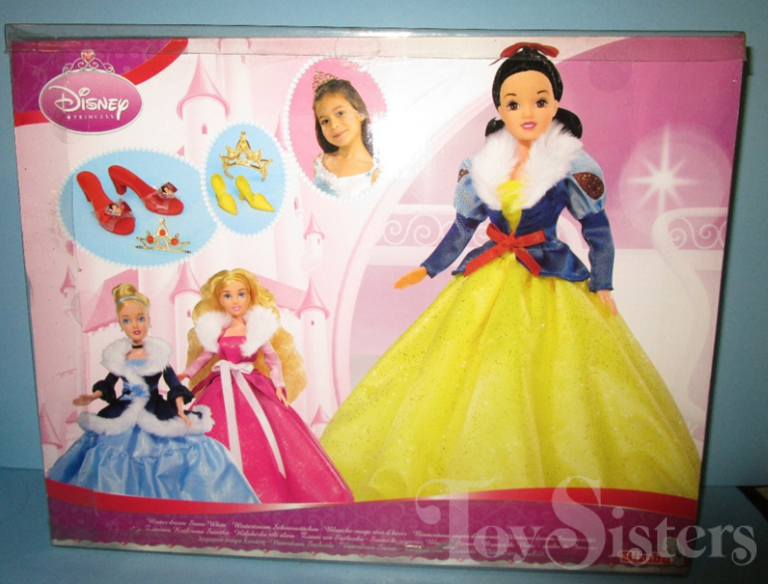 Disney Simba Winter Dream Snow White and the Seven Dwarfs Doll - Toy ...