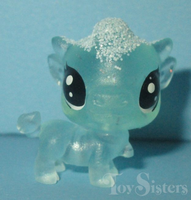 Littlest Pet Shop Frosted Wonderland Flurries Teensie Blue Cow - Toy ...
