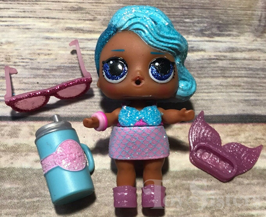 LOL Series Two Splash Queen - Toy Sisters