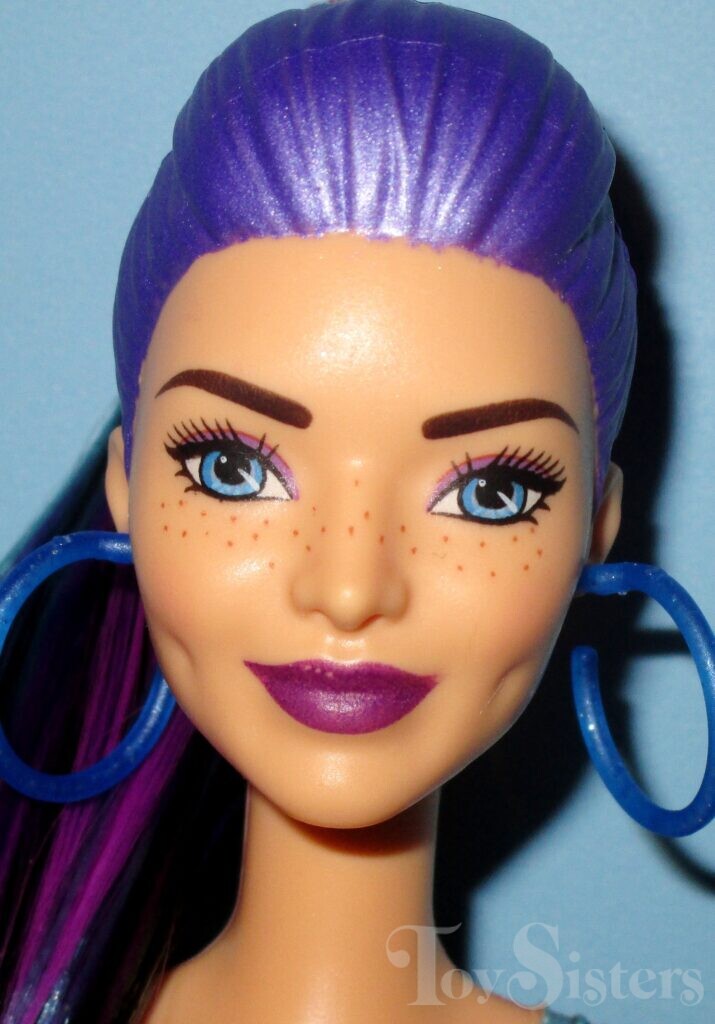 2019/2020 Series 5 Shimmer Color Reveal Barbie Sparkle (GTR93) - Toy ...