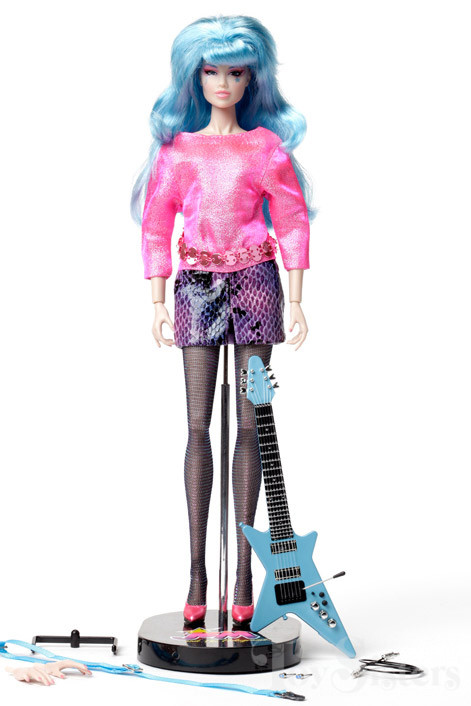 Integrity Jem Aja Leith Doll (#14027) - Toy Sisters