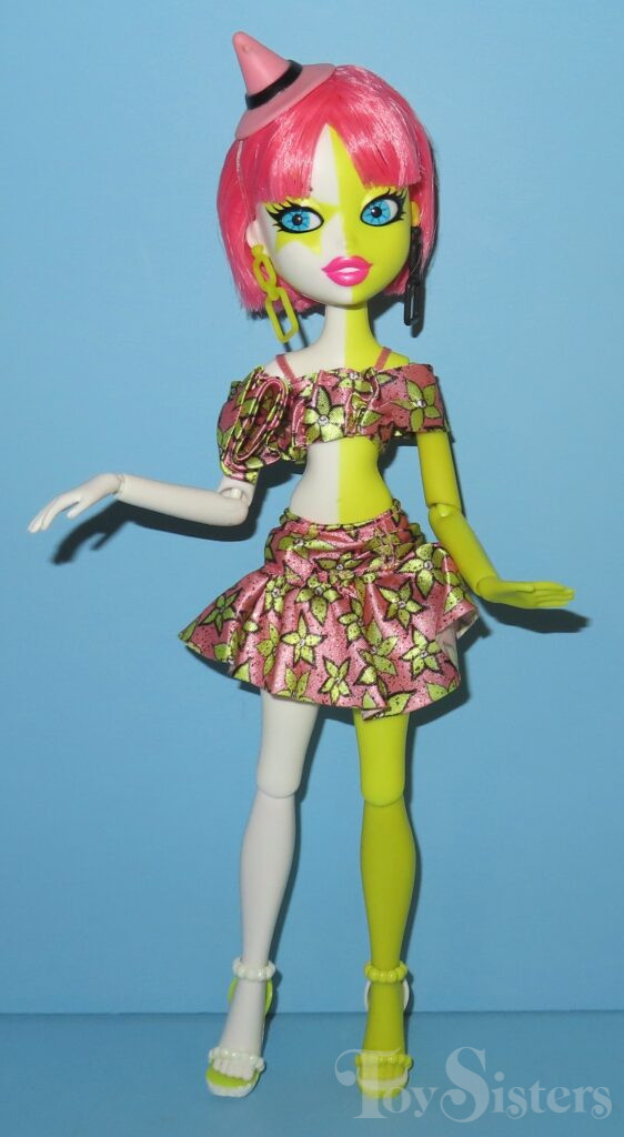 Bratzillaz Switch-A-Witch White & Yellow - Toy Sisters