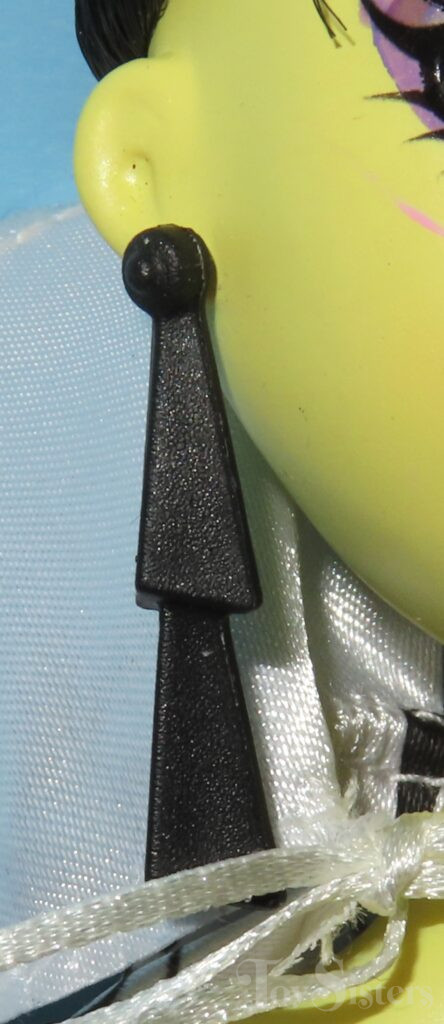 Bratzillaz Switch-A-Witch Yellow White - Toy Sisters